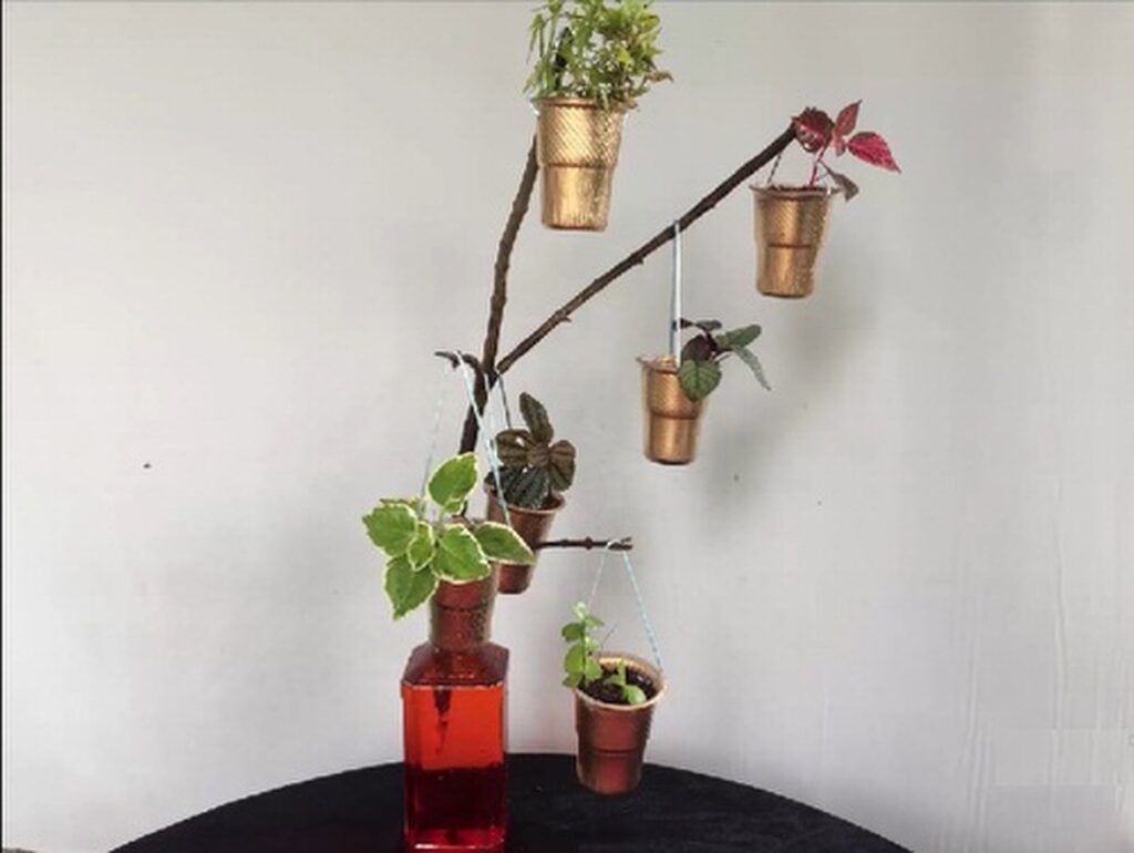 22 Charming DIY Garden Decor Ideas Using Tree Branches