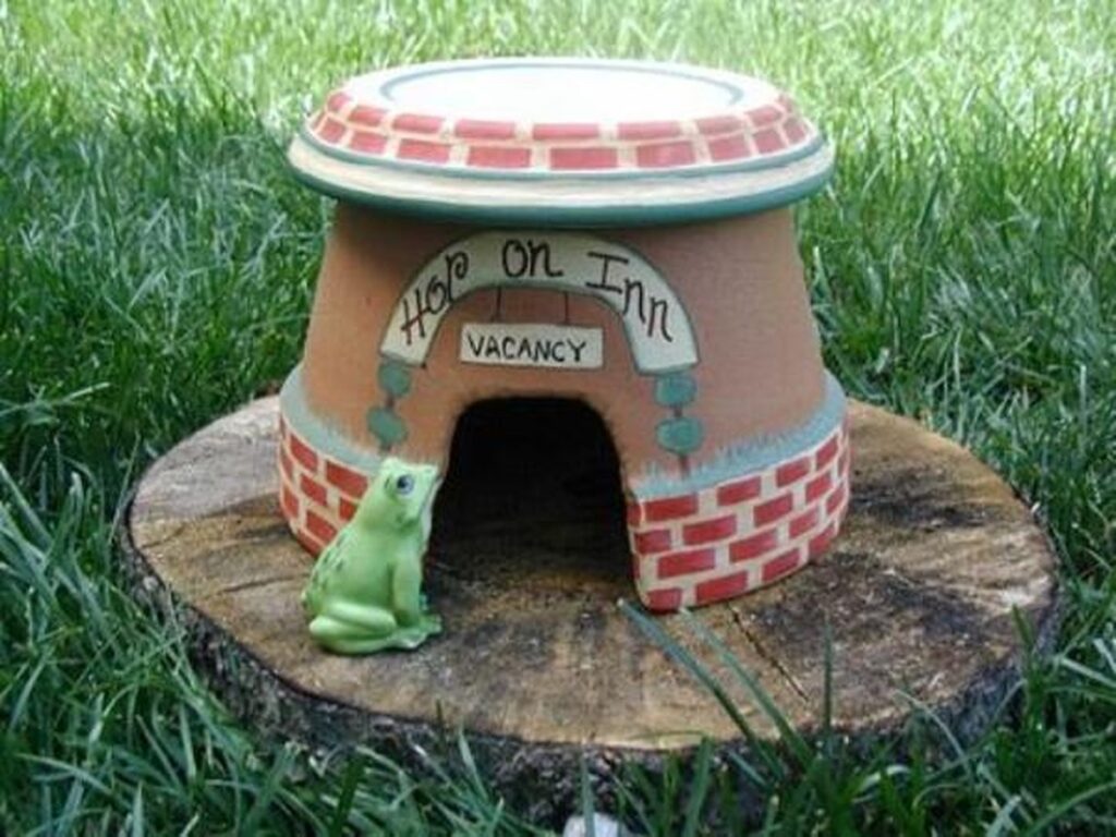 18 Incredible Broken Pot Ideas For Garden That Enchant