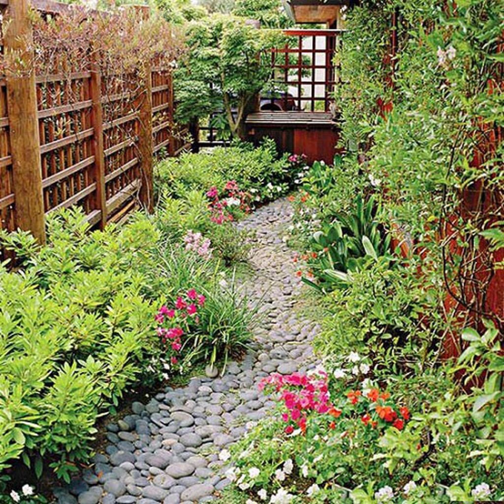 28 Gorgeous Side of the House Landscaping Ideas That Impress