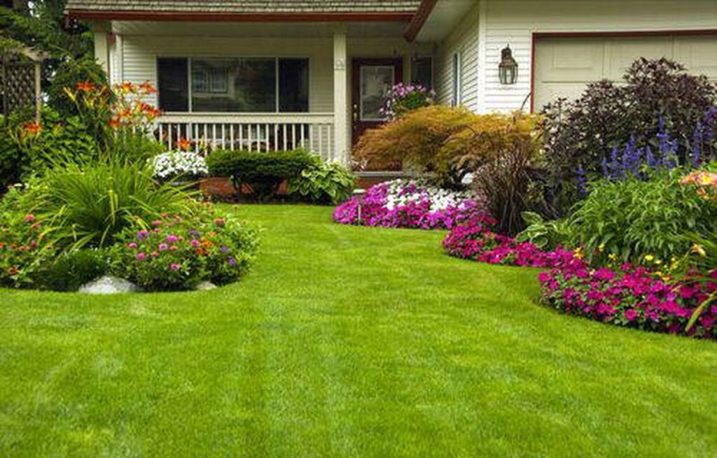 54 Spectacular Front Yard Landscaping Ideas That Wow Neighbors