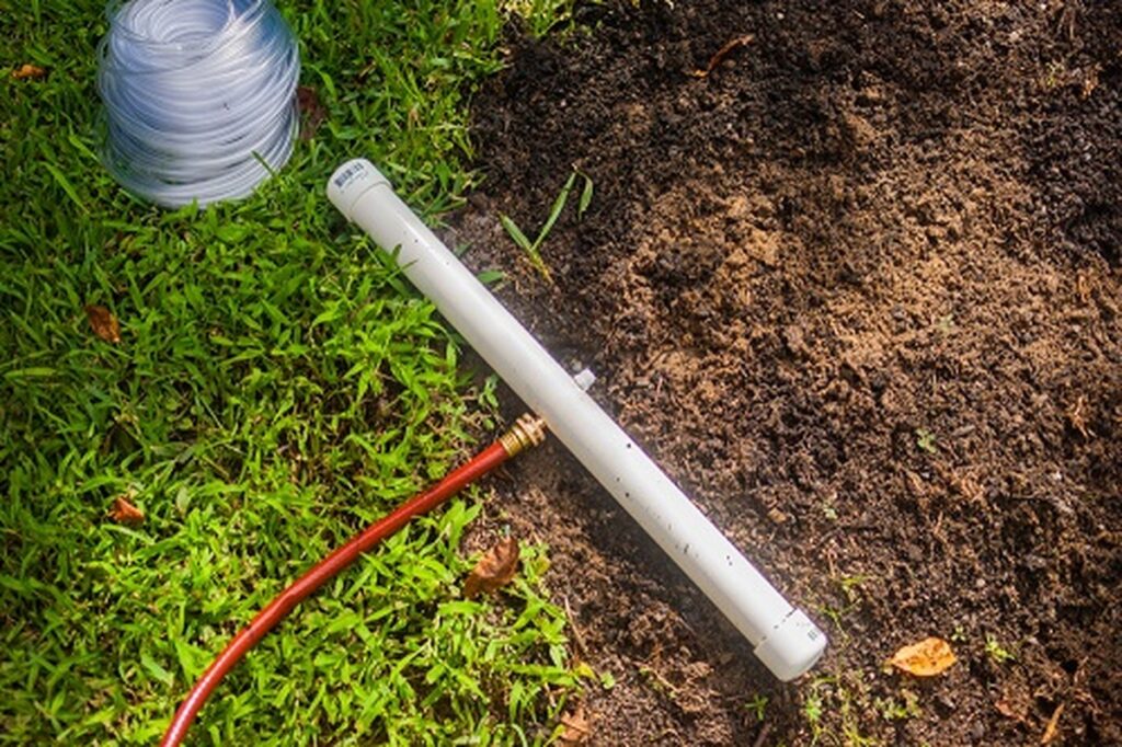 23 Clever DIY Garden Watering Systems Anyone Can Make Today