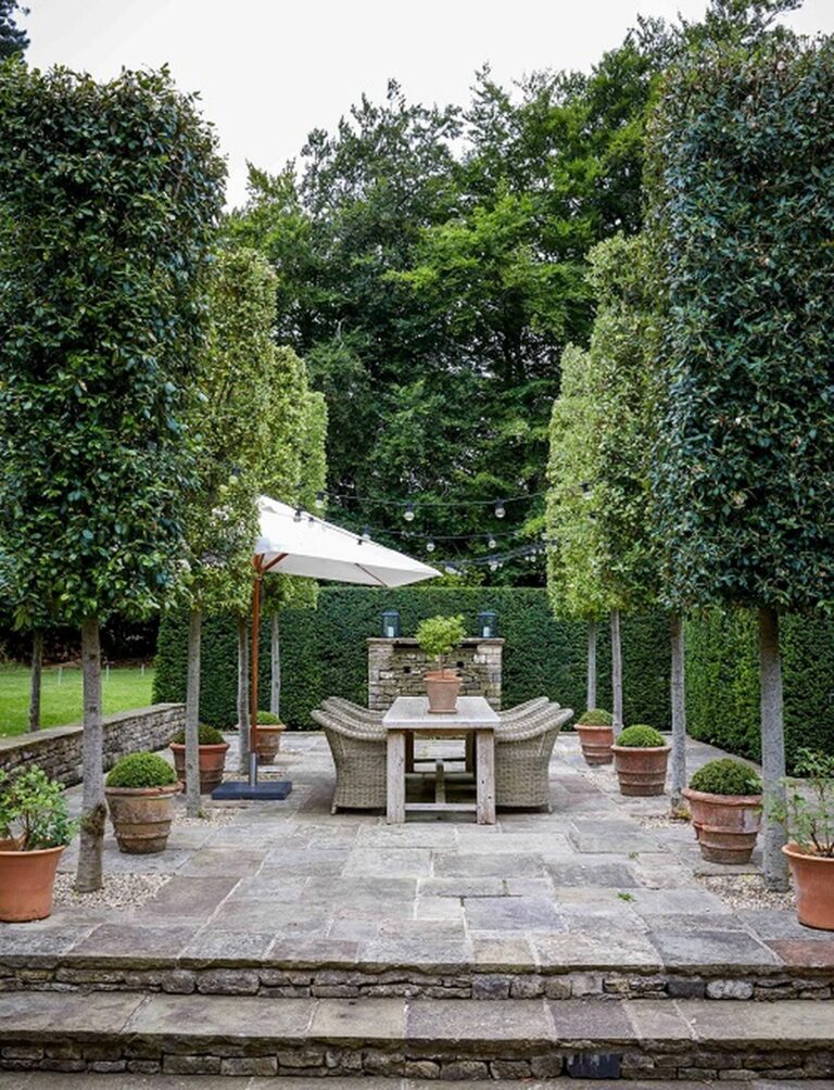 81 Cozy Small City Garden Ideas to Transform Urban Spaces