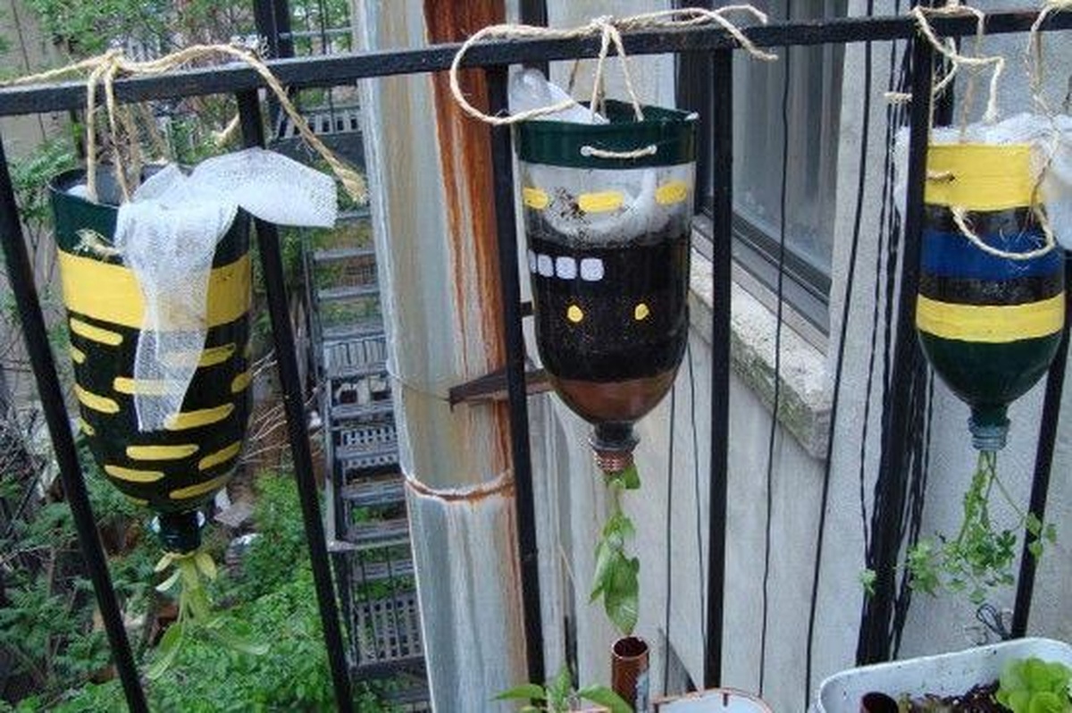 8 Charming DIY Upside Down Herb Planter Projects to Try Today