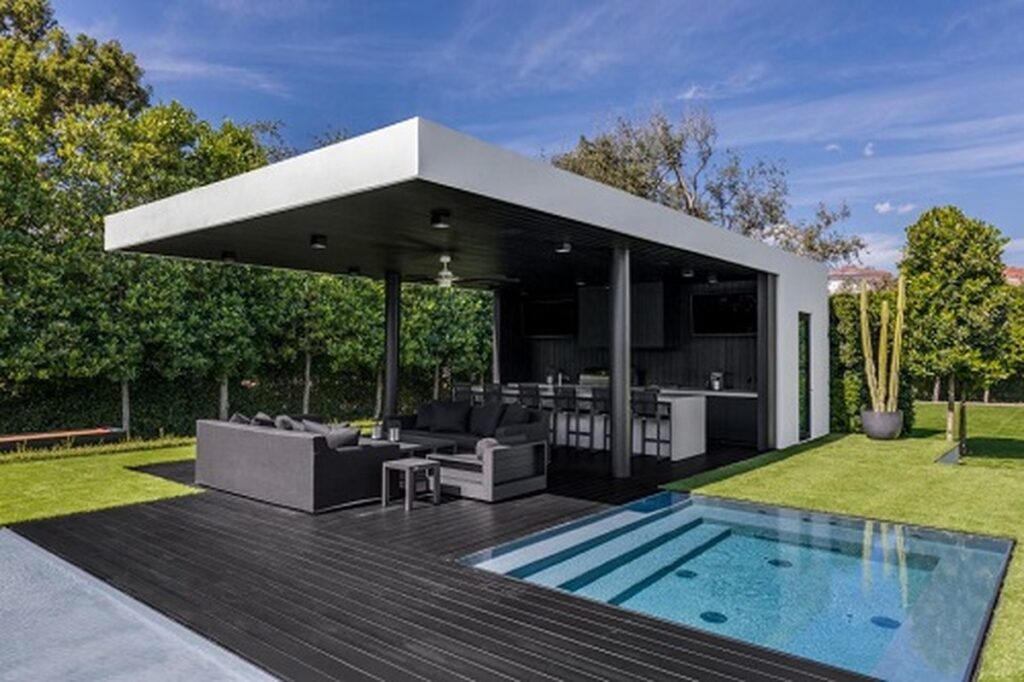50 Stunning Big Outdoor Kitchen Ideas for Dreamy Backyard Cooking