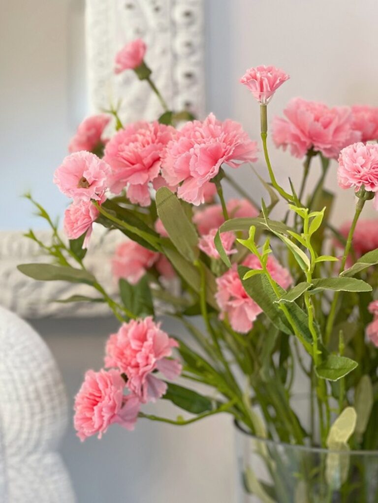 12 Stunning Peach Color Flowers to Brighten Your Garden