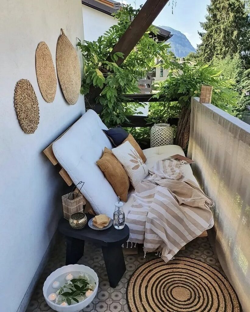 32 Clever Balcony Furniture Ideas For Cozy Outdoor Living