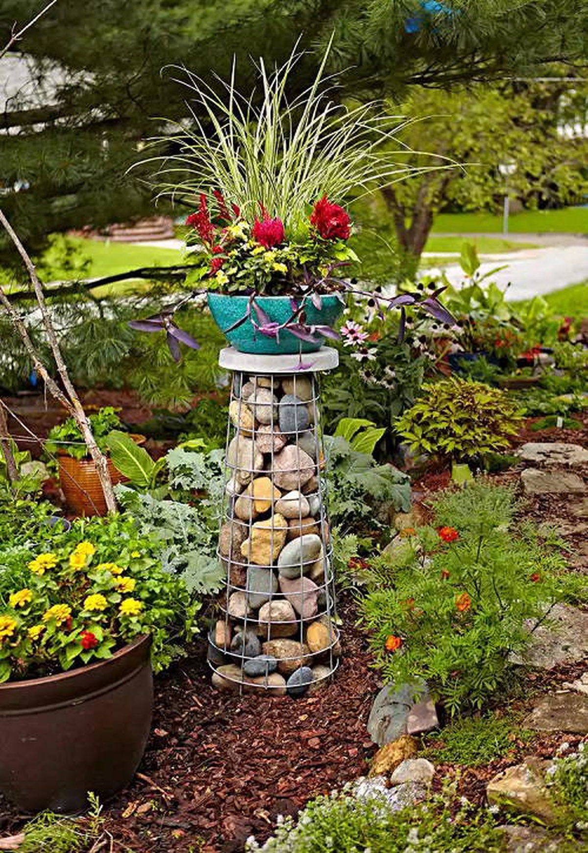 15 Charming Container Garden Stand Ideas for a Green Touch