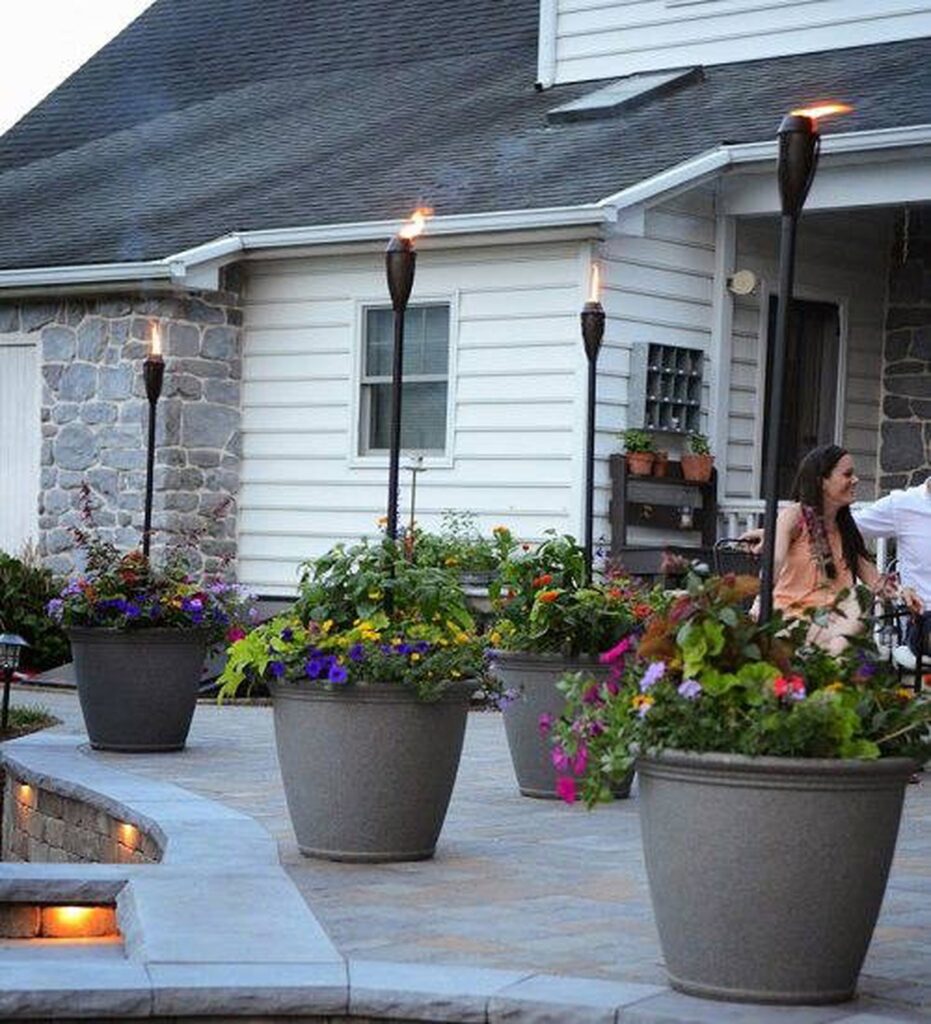 26 Incredible DIY Tiki Torch Ideas for Your Dreamy Outdoor Space