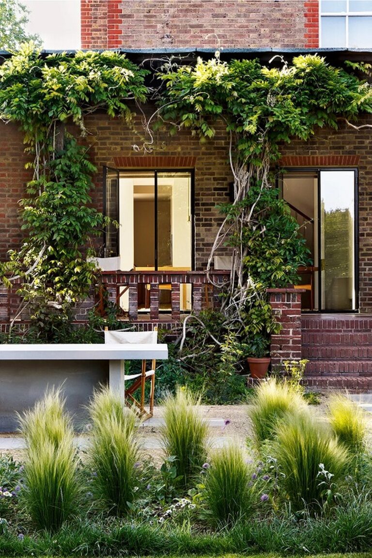 81 Cozy Small City Garden Ideas to Transform Urban Spaces