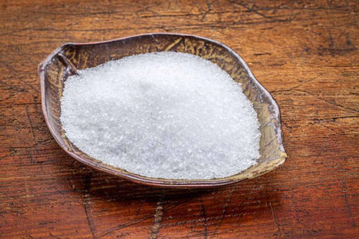 16 Effective Natural Ways to Get Rid of Ticks in Your Garden