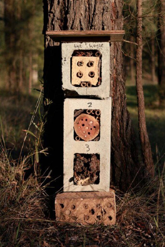 24 Amazing DIY Cinder Block Ideas to Transform Your Garden