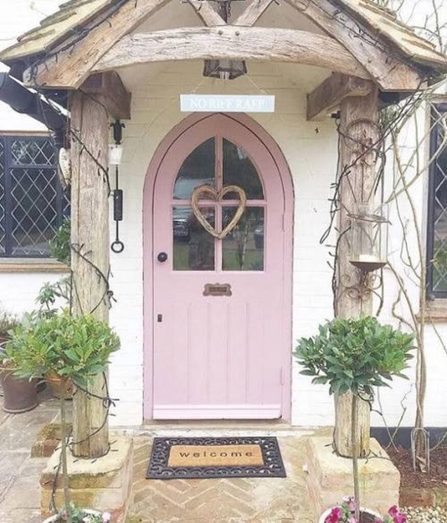 35 Charming Front Door Decor Ideas With Plants to Welcome Home