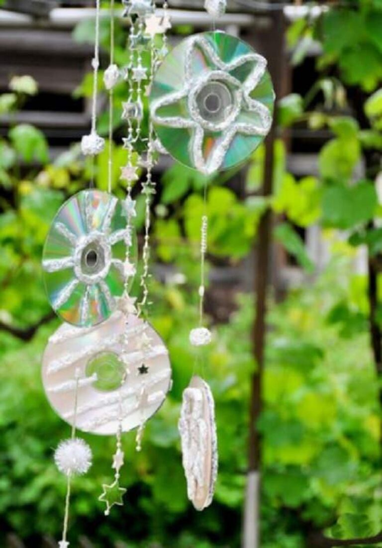17 Clever DIY Uses for Old CDs in Garden - Breathe New Life Into Discs