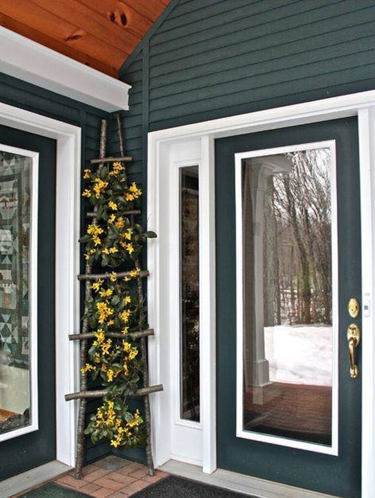 20 Charming DIY Garden Ladders and Trellises Using Tree Branches