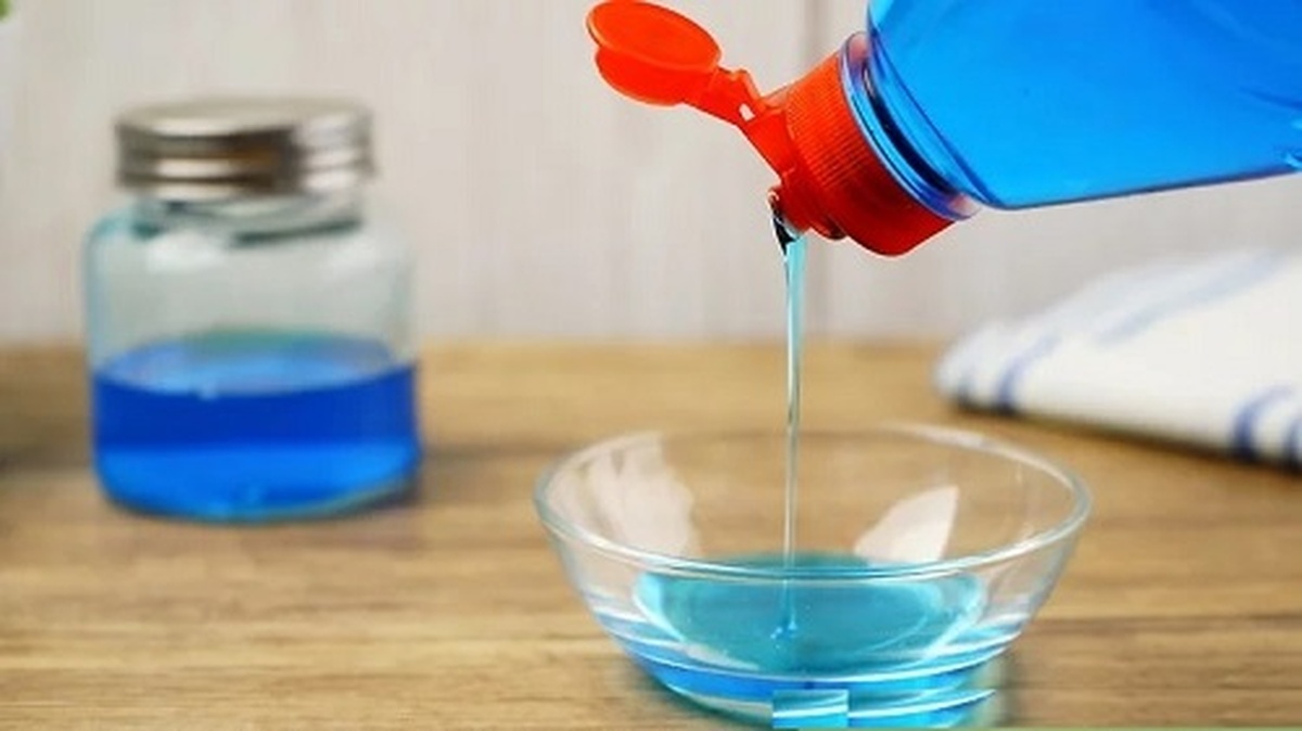 7 Simple DIY Insecticidal Soap Recipes for Garden Pest Control