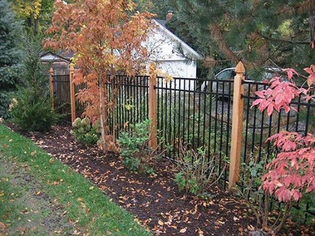 29 Ideally Rustic Fence Ideas That Transform Any Space