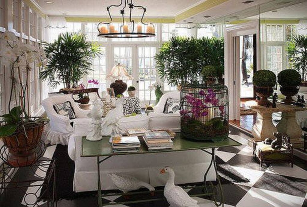 34 Gorgeous Sunroom Ideas With Plants to Brighten Your Space