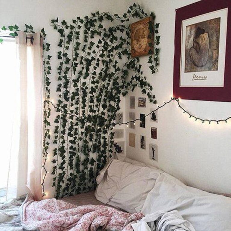 28 Stunning Indoor Vine Wall Ideas for a Fresh Modern Home