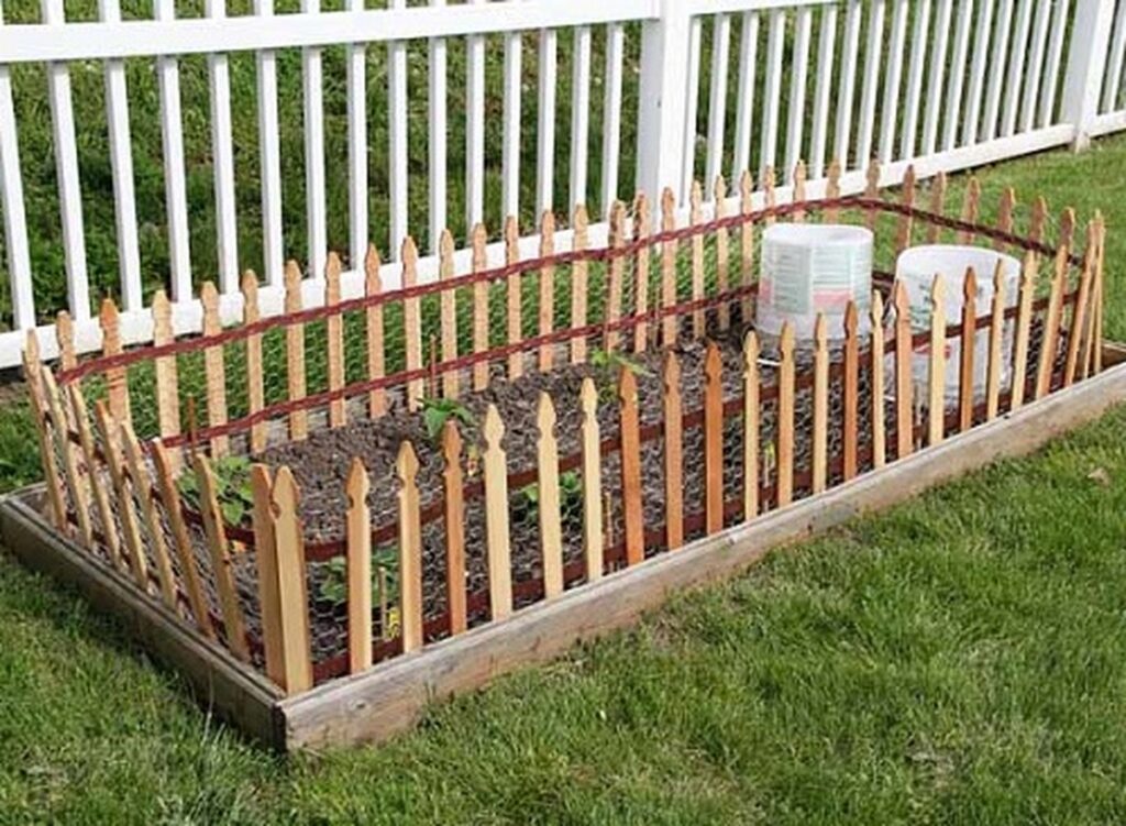 32 Charming Vegetable Garden Fence Ideas That Wow