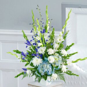 12 Beautiful Celebration of Life Flower Arrangements to Honor Memories