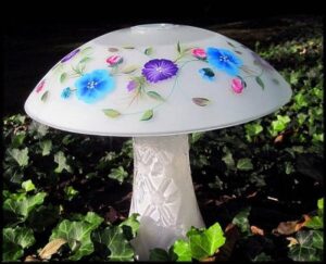 35 Clever DIY Solar Light Projects You Can Easily Create