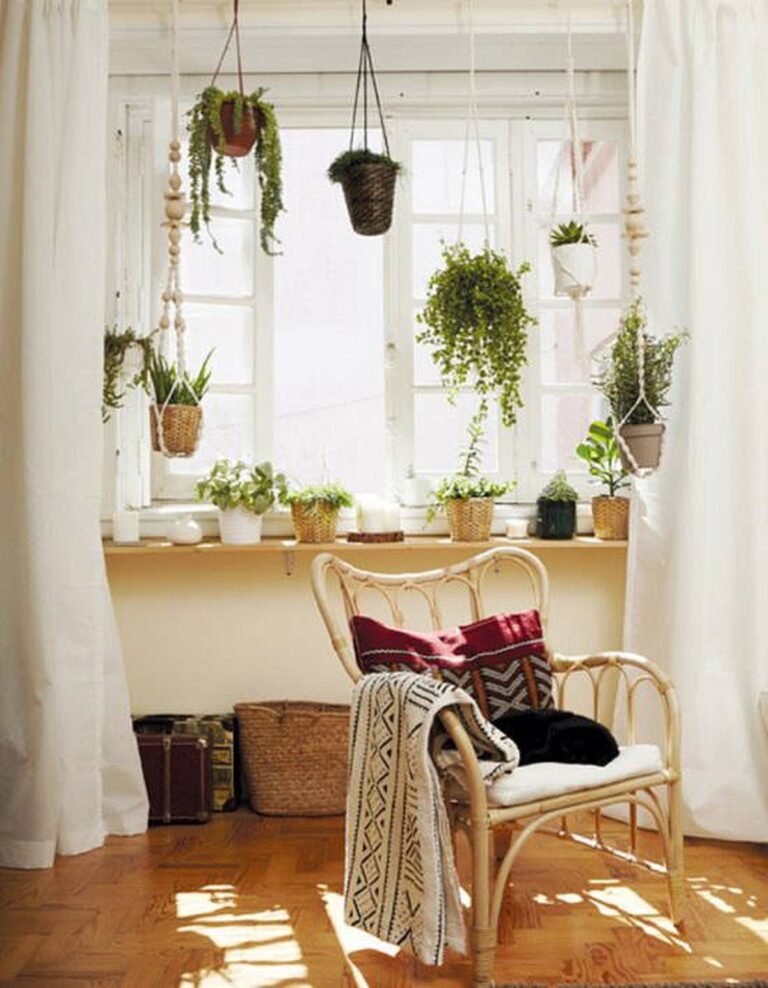 16 Efforless DIY Indoor Window Gardens You'll Love