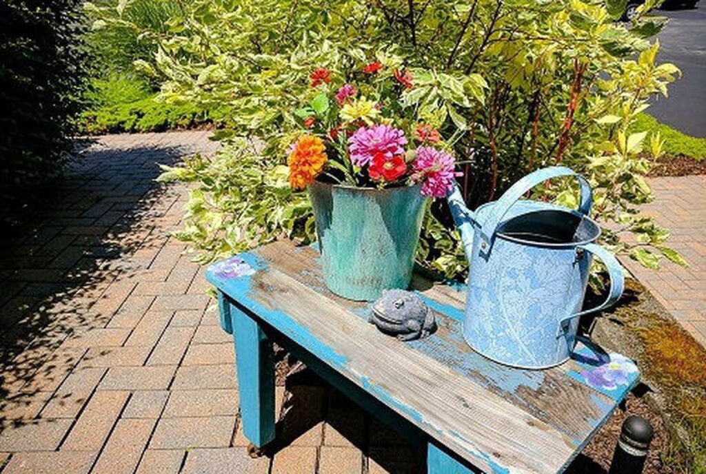 21 Stunning Upcycled Plastic Pots Transformed into Elegant Planters