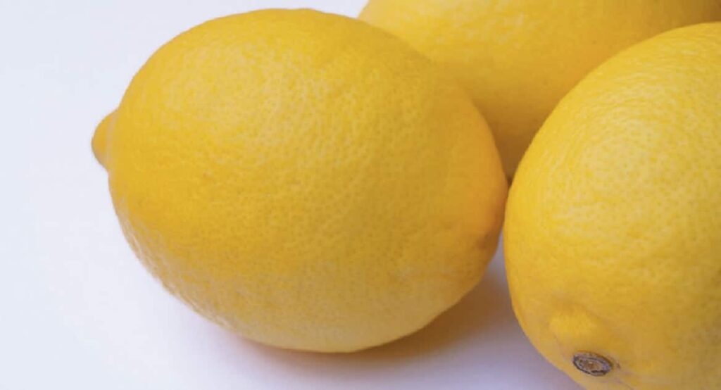 22 Different Types of Lemons (with Pictures)