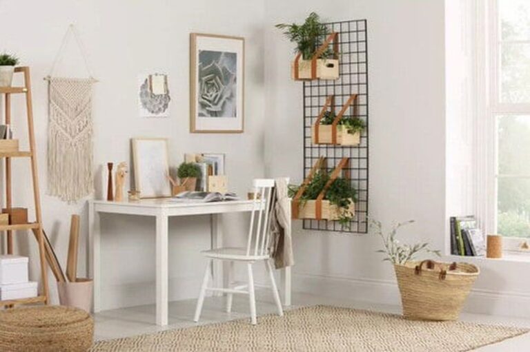 23 Amazing DIY Indoor Plant Wall Projects for a Cozy Living Space
